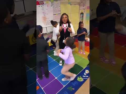 My 2nd graders forget who to tell when they have something to say… so we made this.. #viral ????????