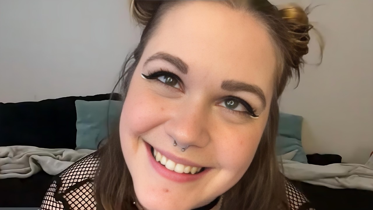 Bree Hypnotized - Mindless Mantras