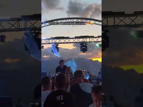 Ever seen a crowd going wild? This techno party is awesome.