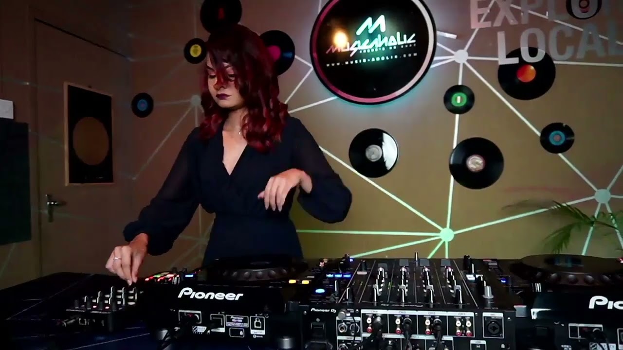 Naurah PsyTech Mix - Musicaholic x Gister