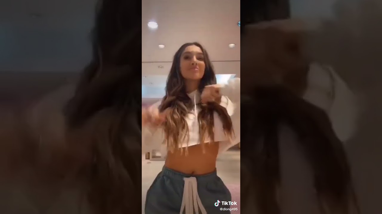 Lyna Perez Dancingggg