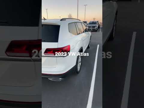 2023 Volkswagen Atlas 3.6L V6 SE Technology Package 125949C