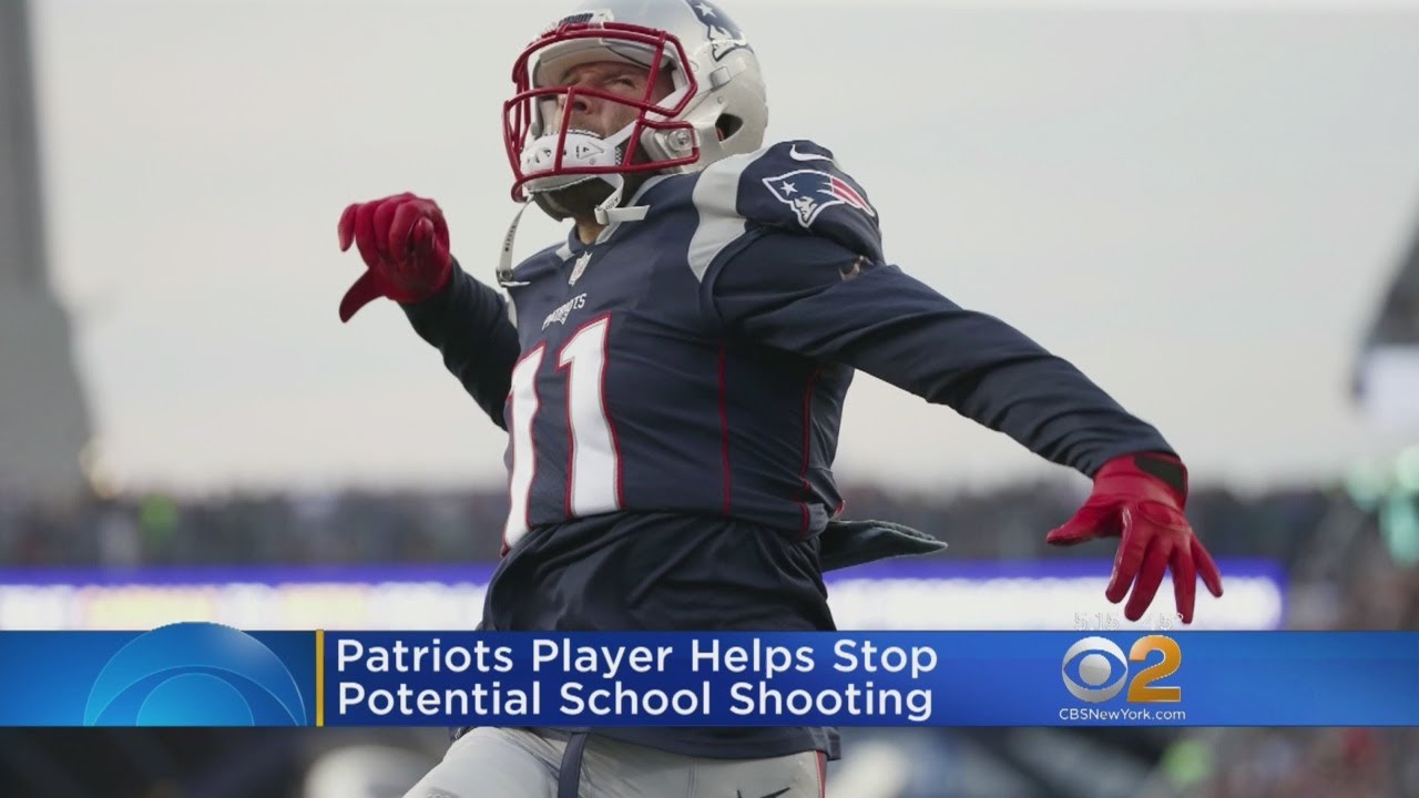 Patriots' Player Helps Stop Potential School Shooting