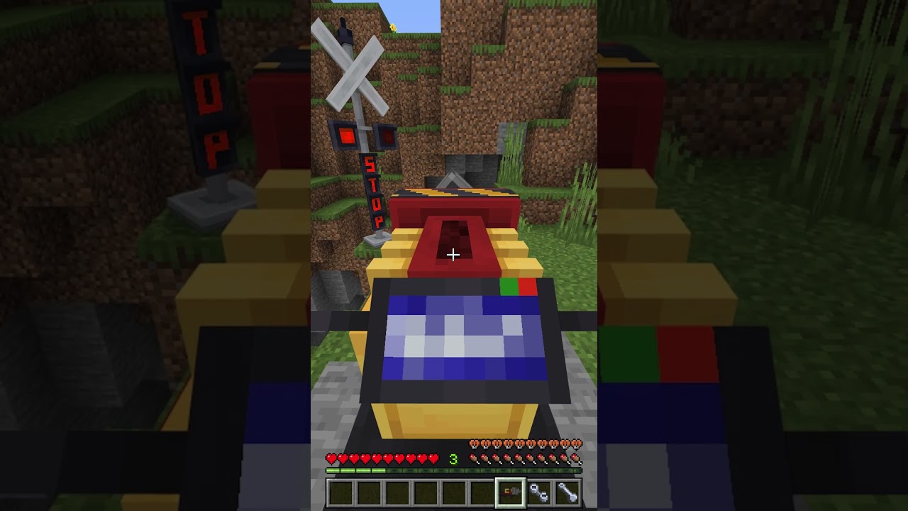 The NEW best way to tunnel #drill #trains #minecraft #bedrock #addon #mods #minecraftshorts #ggez