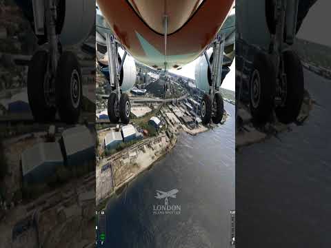 Worst Landing In London City Airport #aviation #planelanding #shorts
