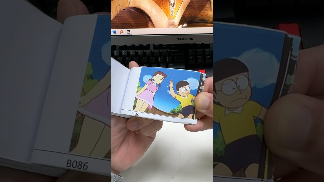 Shizuka's skirt 👗was lifted up by Nobita, and Shizuka was very angry😡😤