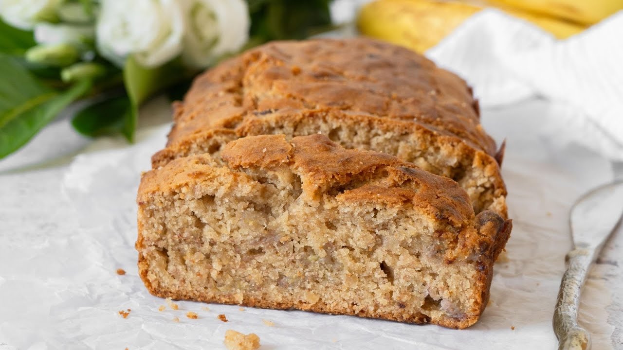 Easy Vegan Banana Bread (5 Ingredient Recipe!)