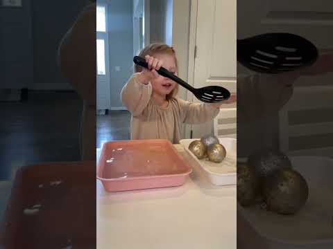 Simple toddler activity with Christmas ornaments! #toddleractivity #toddlers #toddlertoys #activity
