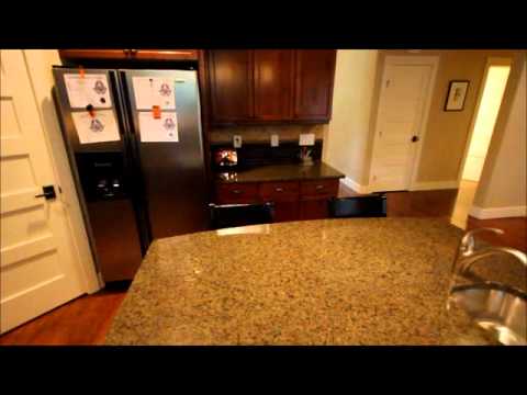 33 North Point Walk Thru