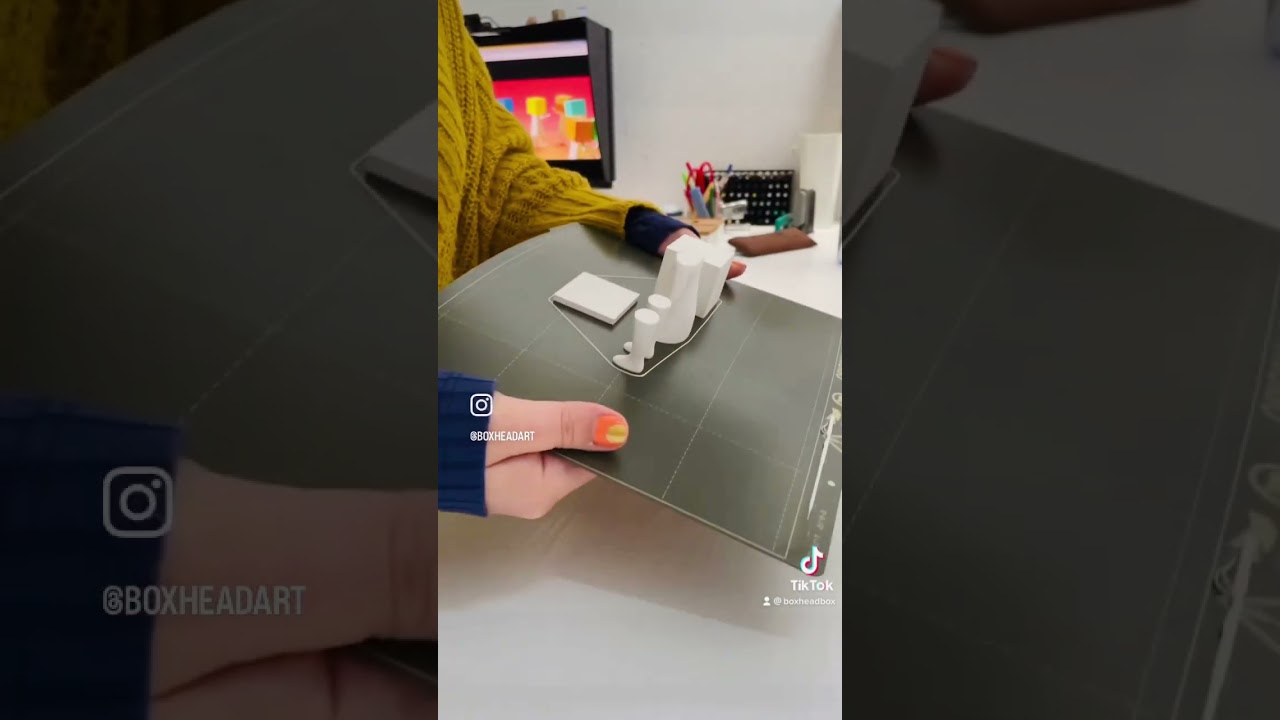 Boxhead toy prototype número 1. #boxhead #characterdesign #3dprinting #arttoy