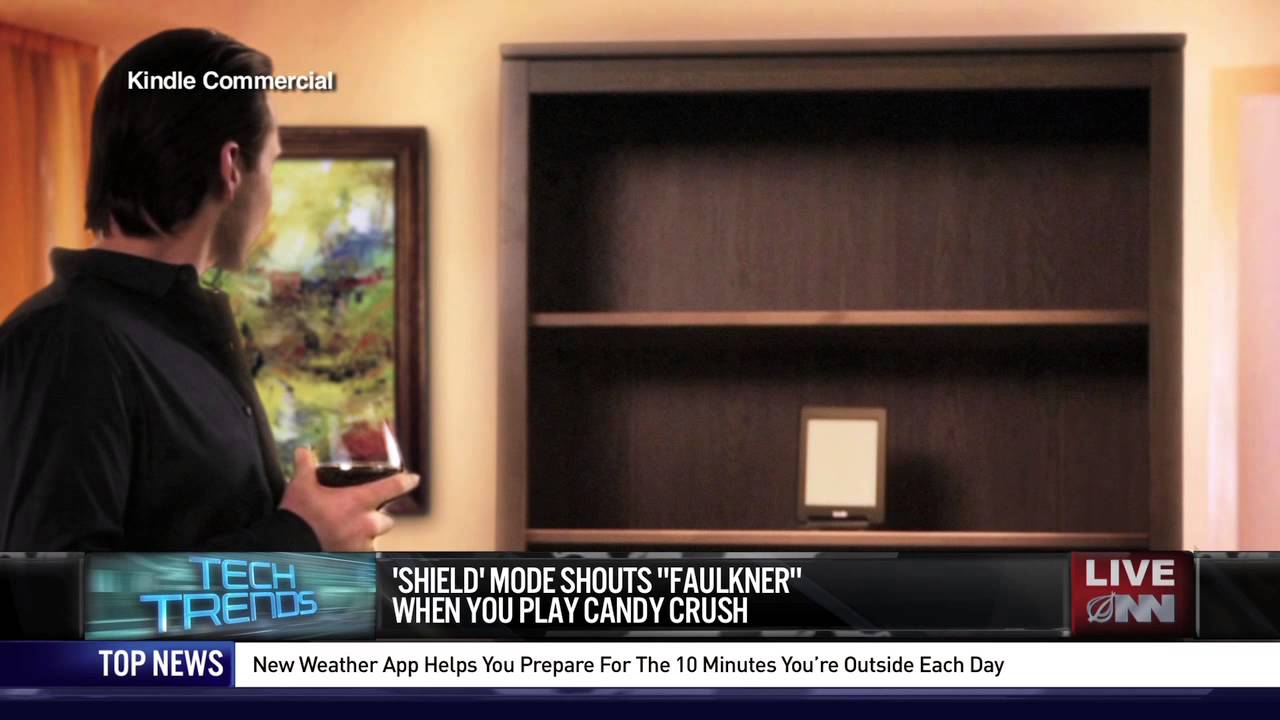 New Kindle Helps Readers Show Off By Shouting Title Of Book Loudly And Repeatedly