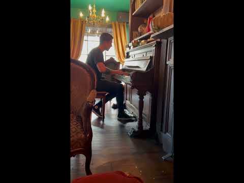 Pianist Moon and Sons #caen #music