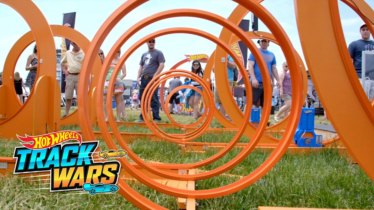 Big Loop! | Indy 500 | Track Champions | @HotWheels