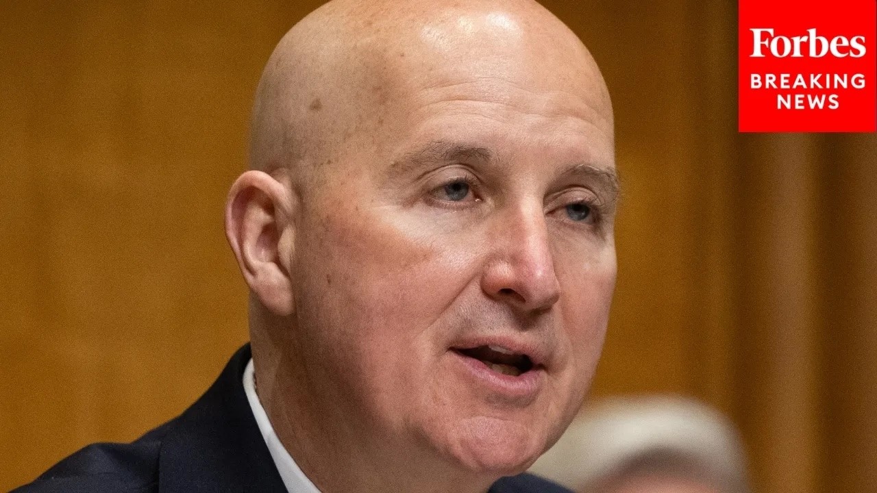 Pete Ricketts Leads Senate Environment Committee Hearing On The Endangered Species Act