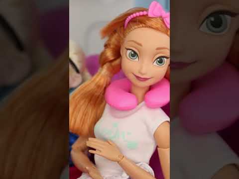 Barbie Doll Flight Attendant Serving Food to Disney Princess Anna Doll!