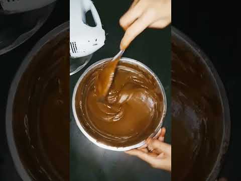 henna paste consistency| henna paste making| mixology| blending #viral #shorts #henna #making #art