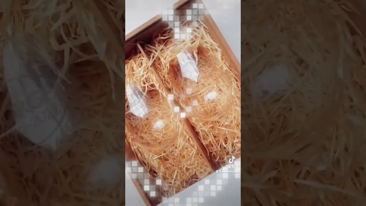 Kit de taças de vinho cristal personalizadas. Lindo presente criativo para aniversário.