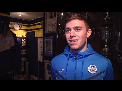Saints' Craig Thomson visits Fife Flyers IHC