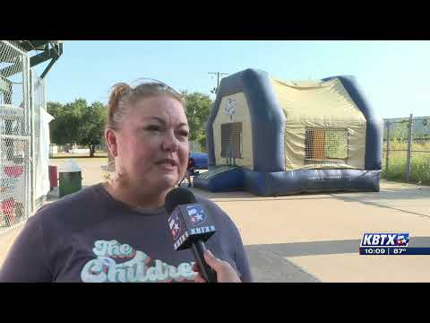 fun fest KBTX News 3 at Ten(Recurring) - clipped version