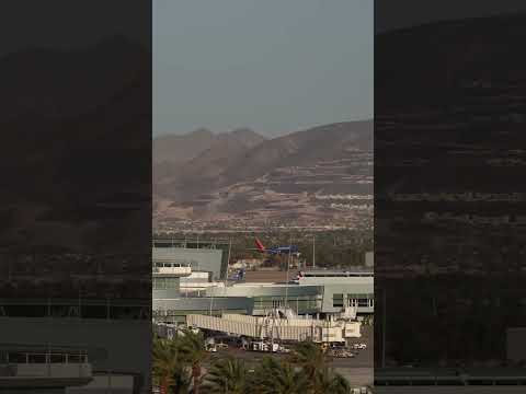 Southwest Airlines spotted landing at Las Vegas McCarran Airport (LAS)