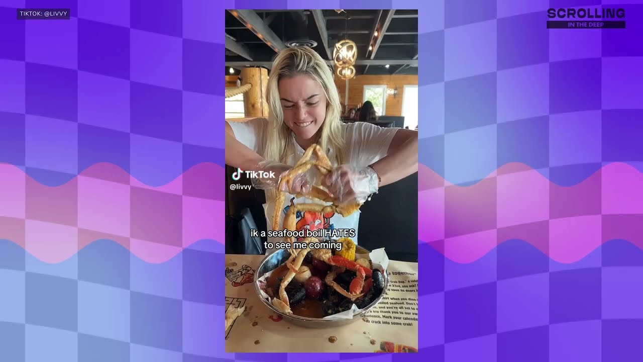 The Meaning Behind the Internet Slang 'Hates to See Me Coming' | Scrolling in the Deep