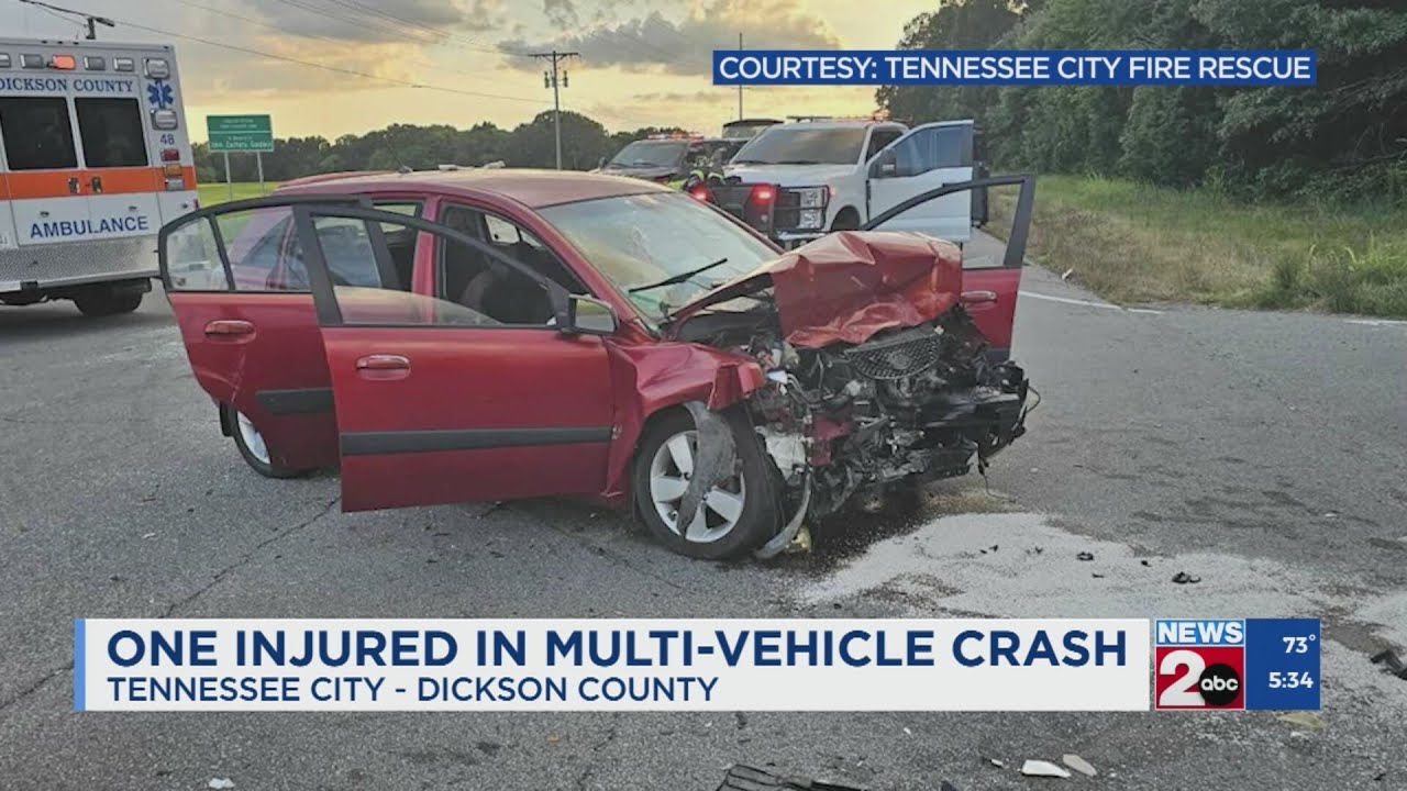 1 injured in multi-vehicle crash in Dickson County