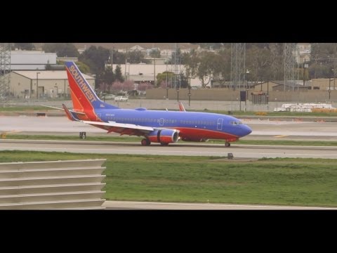 NEW LOCATION Southwest Boeing 737-7H4 Landing and Taxi at San Jose Intl. Airport