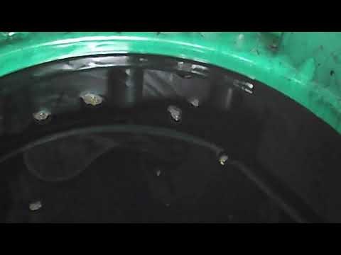 Hyundai Tucson JM 2009 manual gearbox oil change using GL-4 oil.