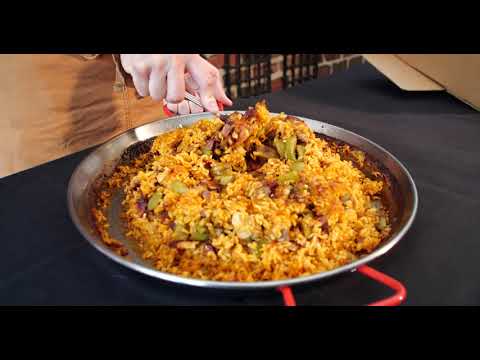 Chef Eric Jorgensen of Cafe Ba-Ba-Reeba! Makes Great Paella
