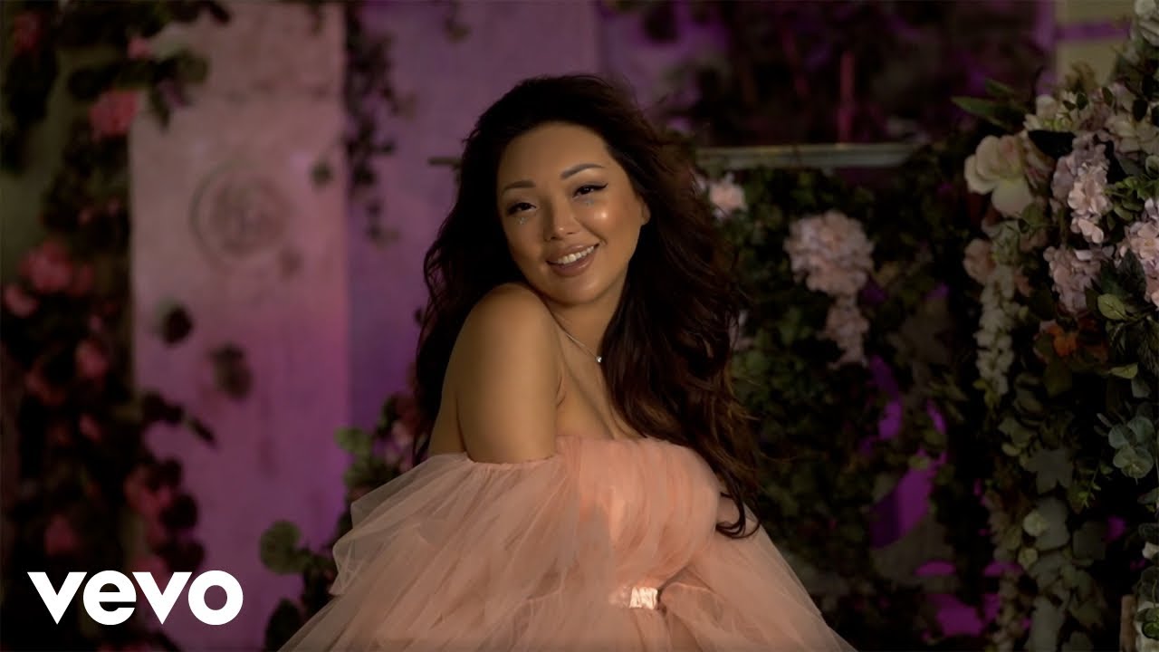 Ayumi Anime - Choosing Me
