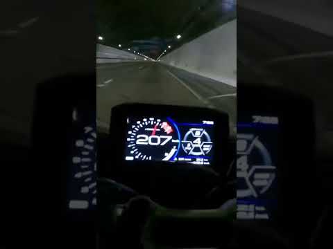GSX-S1000GT top speed run (limited)