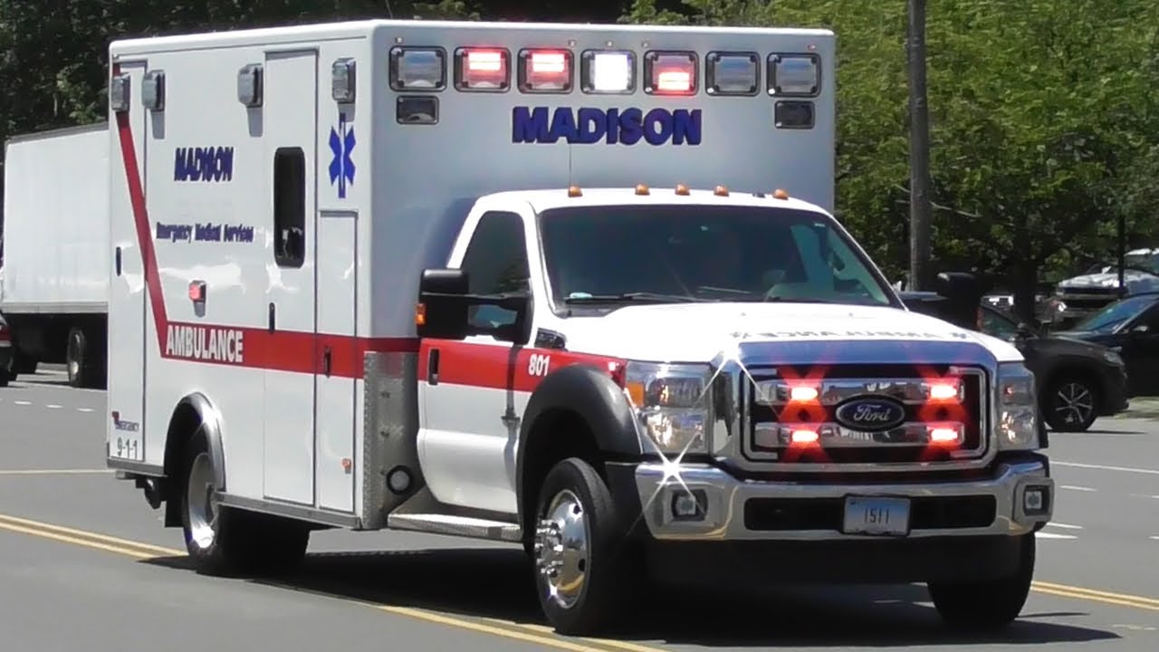 Madison, CT EMS Ambulance 801 Responding