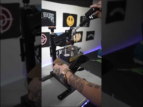 ✅ How To Use a Hat Press To Make Puff Print HTV Trucker Hats 🧢 #Shorts