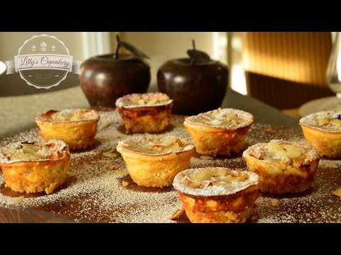 Baked Apple German Cheesecake Minis | Merry Christmas!