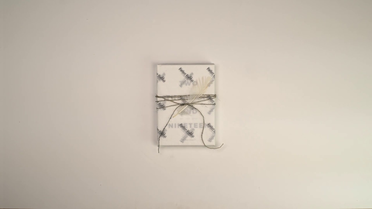 How to Wrap a Book | noissue