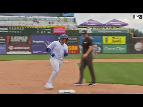 Moisés Ballesteros swats his fifth homer of 2025