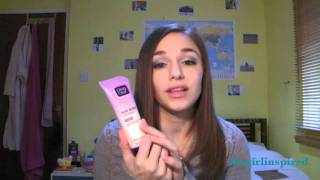 thegirlreviews: Clean & Clear Dual Action Moisturiser