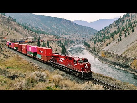Trains In The Canyon Working Hard, Animals On The Tracks! Military Tank, EMD Action and MORE!