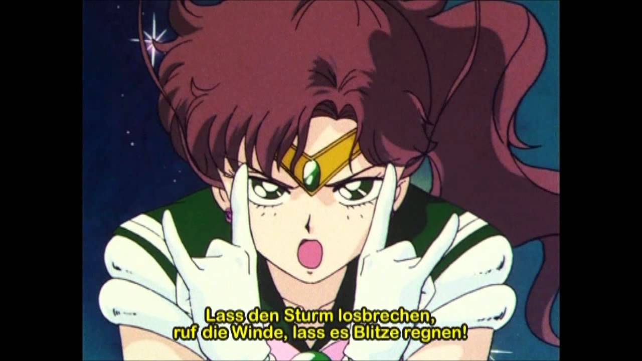 Sailor Jupiter Attack 1 - Supreme Thunder!