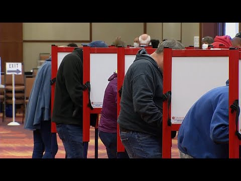 12 polling places open Tuesday morning in Louisville for special election for state Senate