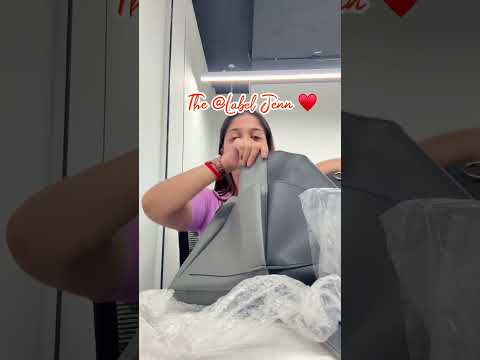Unboxing the Viral Jenn Bag #unboxing #dailyvlog #viralvideo #viralshorts #girl @LabelJenn