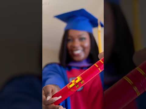 Graduation pictures ๐ฉโ๐ #youtubeshorts #graduation #classof2023 #abuad