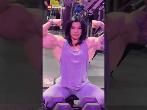 Muscle girl flexing🦾🏆 #ai#girlswithmuscle#girlswithmuscles#femalemuscle #motivation #shorts