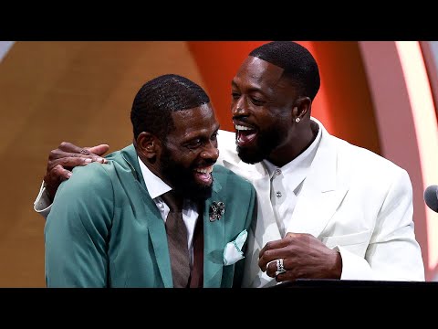 Dwyane Wade Brings His Dad on Stage to End Speech: "We in the Hall of Fame Dawg!"