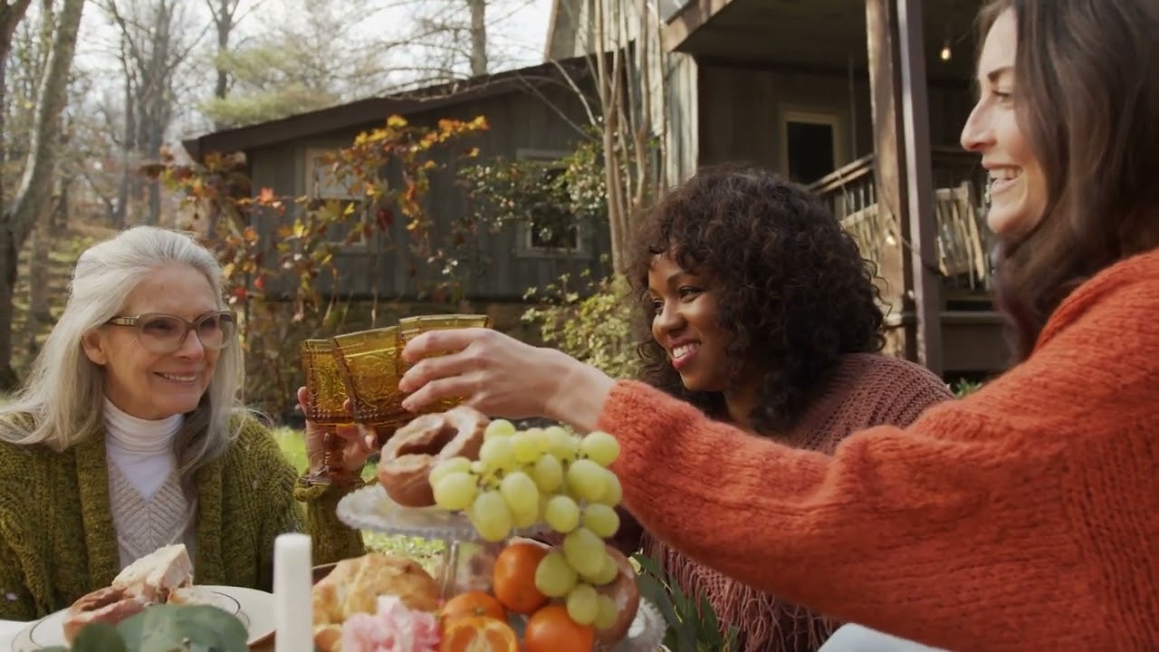 Grateful by Lifeway Women