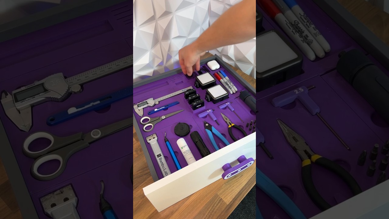 I Built a SECRET workshop.. #3dprinting #workshop #shorts