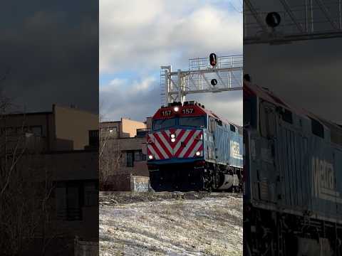 Metra 157 leads UPN 339 through the Menards hill #metra