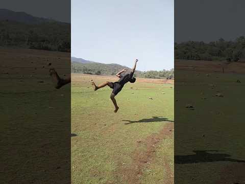 Flip2.0🔥🔥best 👍#flipper in the world 🌎#dance stunt🕺#tricking#flip🤸#skills🎖️🌀#shorts⚡#viral video🔥🔥🔥