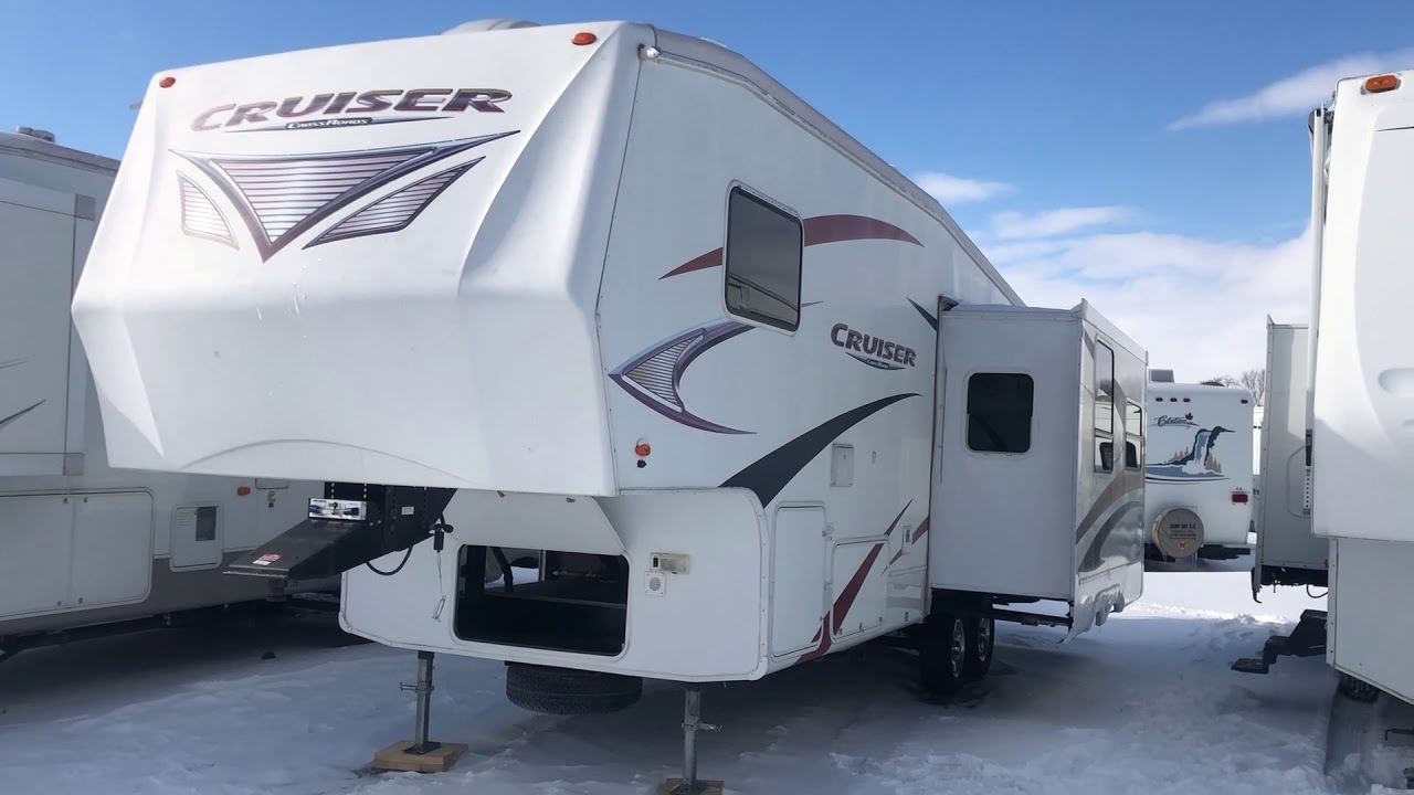 2009 Crossroads Cruiser 27RL 5th Wheel Trailer @Camp-Out RV in Stratford ON