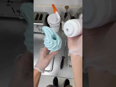Saya membuat Es Krim untuk Detroit Lions!